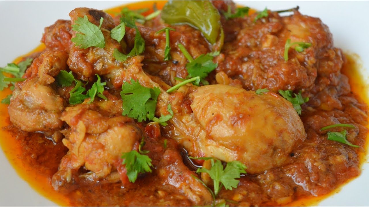 Simple Chicken Karhai Made Up with Onions and Tomatoes - YesICanCook