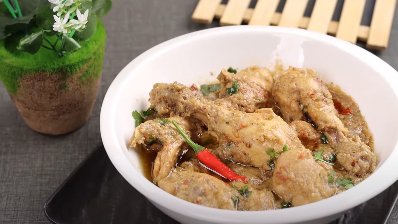 Murgh Rezala - Easy Chicken Curry Recipe - YesICanCook
