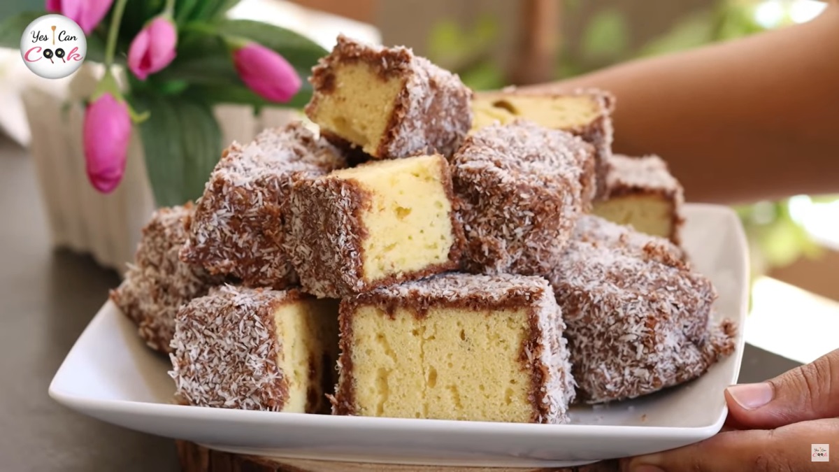 Exploring the Delights of Australian Lamingtons: A Culinary Journey ...